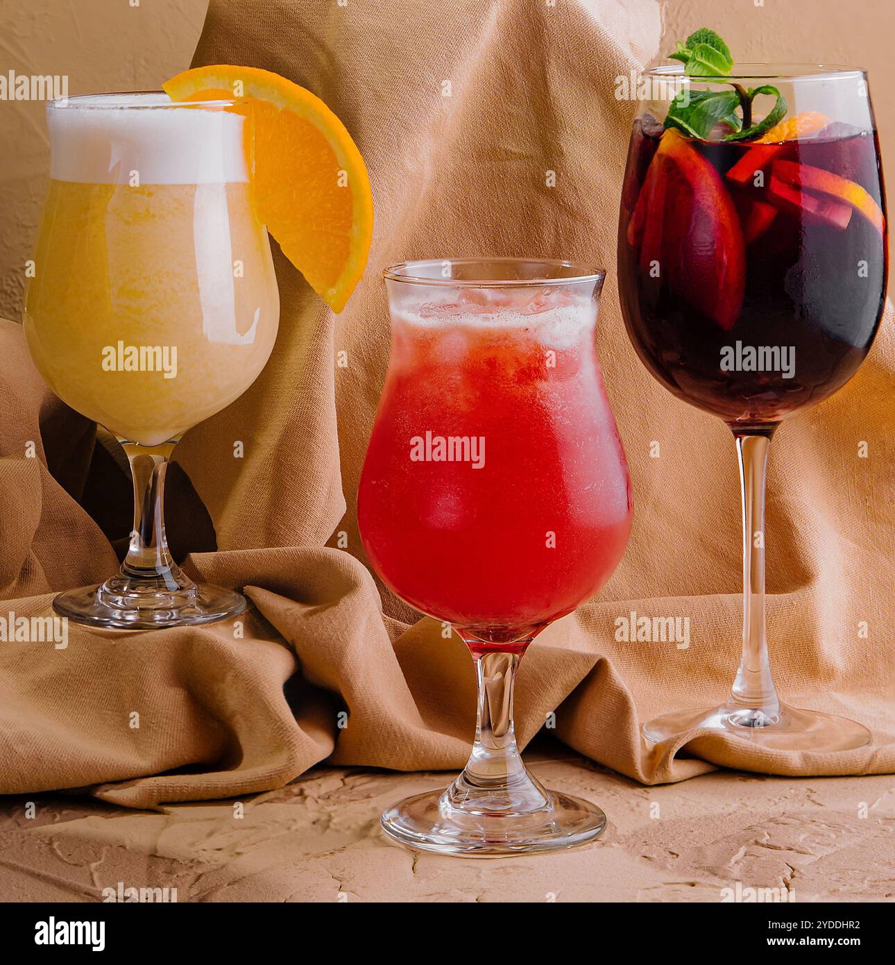 Prosecco cocktails hi-res stock photography and images - Alamy