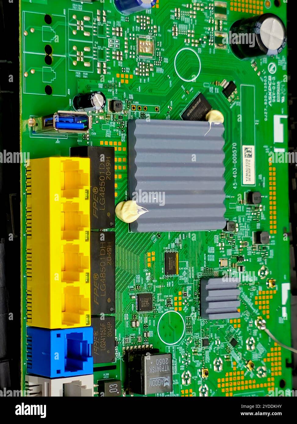 Cairo, Egypt, September 19 2024: the interiors of VDSL router, Very ...