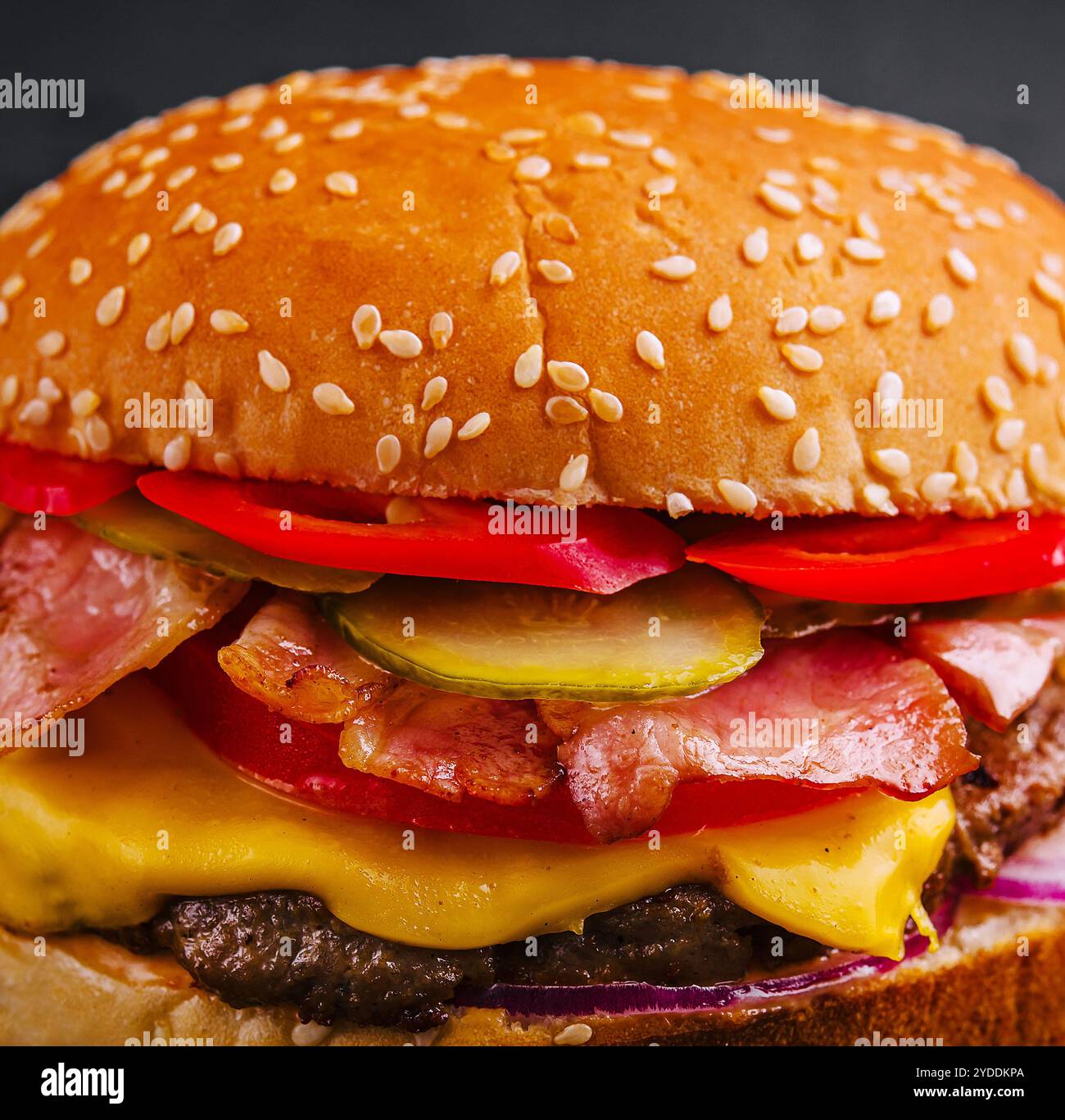 Burger beef patty lettuce hi-res stock photography and images - Alamy