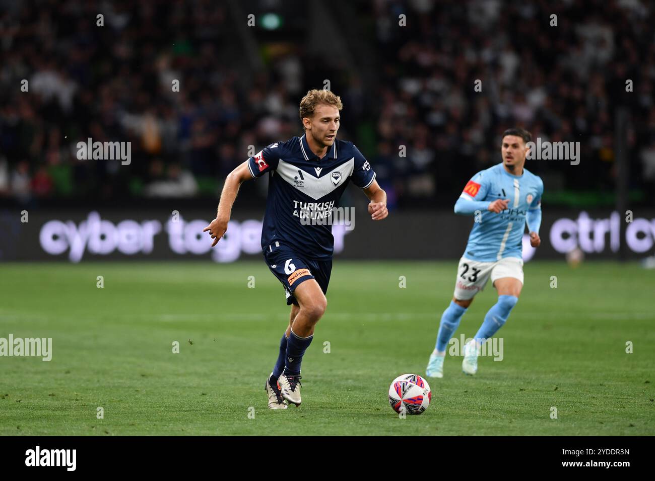 Australian soccer player ryan teague hi-res stock photography and ...