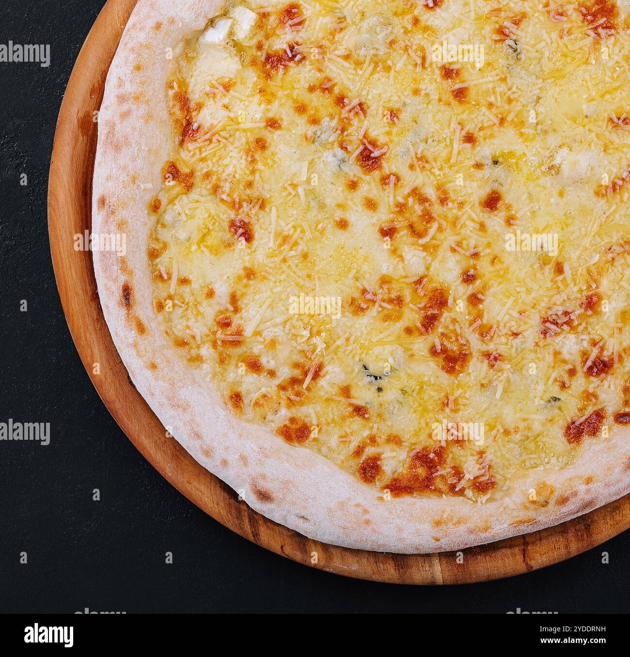 Quattro formaggio hi-res stock photography and images - Alamy