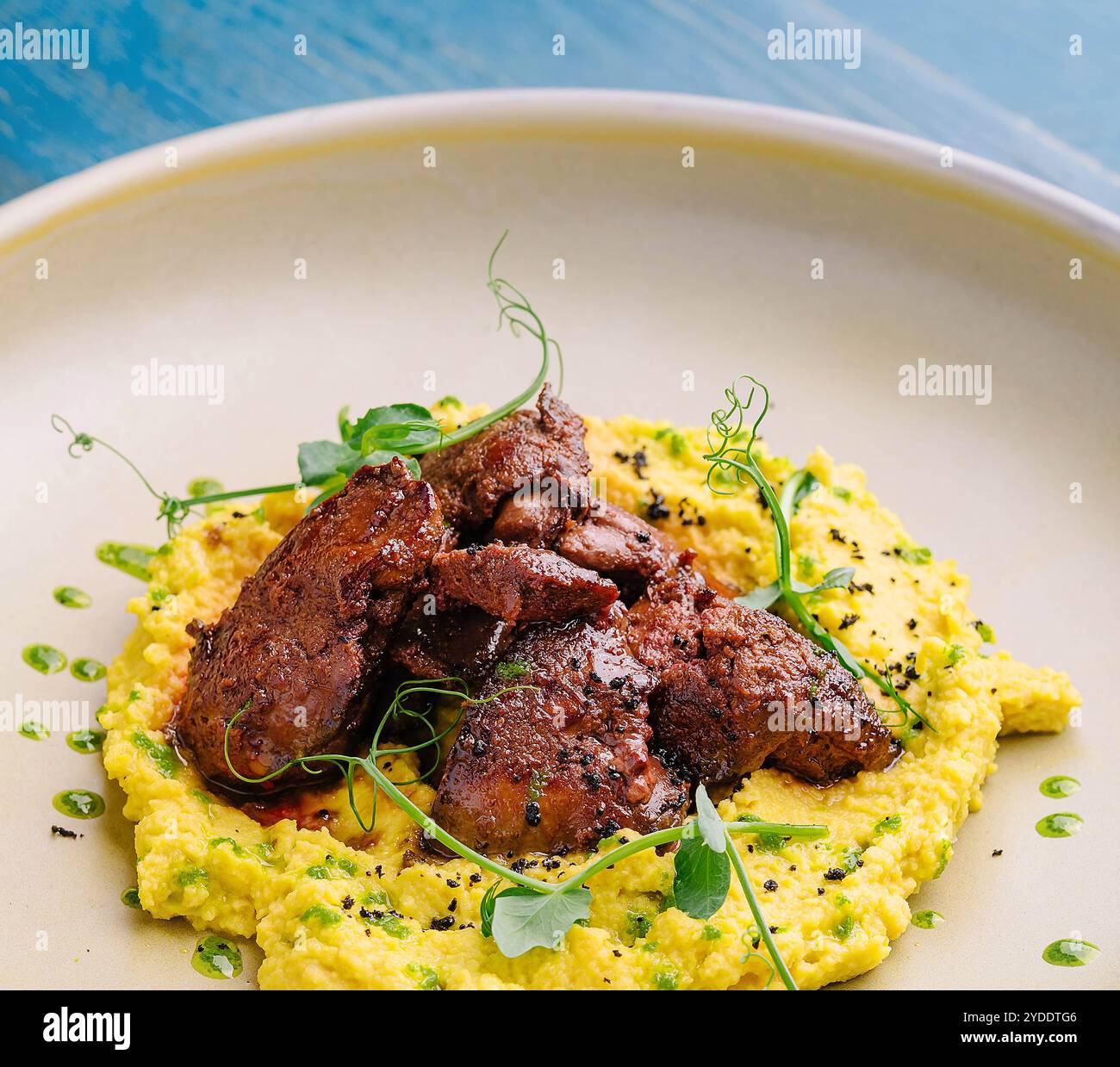 Beef liver pieces hi-res stock photography and images - Alamy