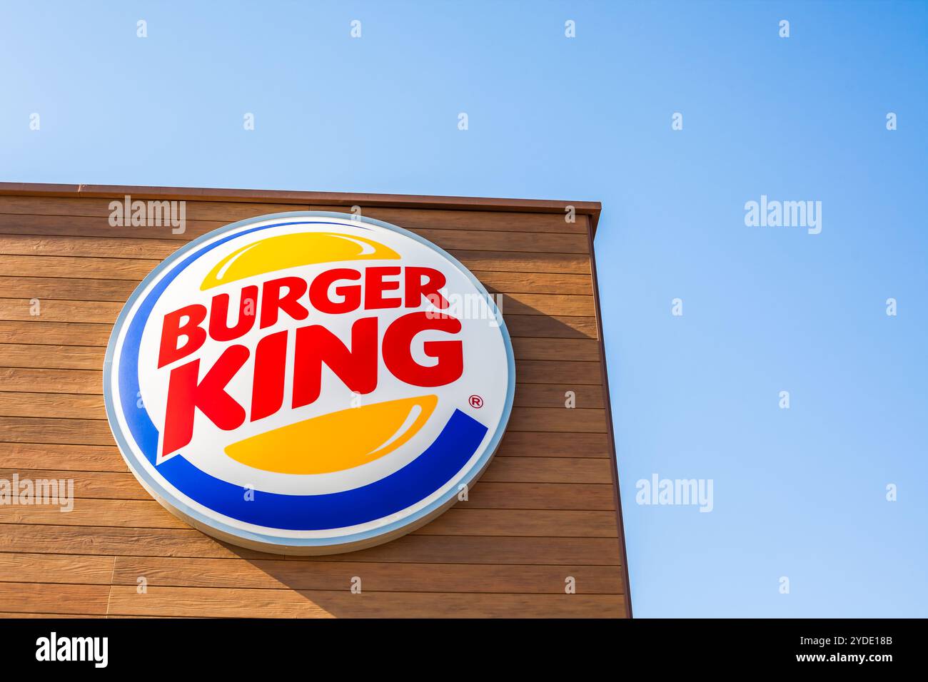 Burger King fast food restaurant logo Stock Photo - Alamy
