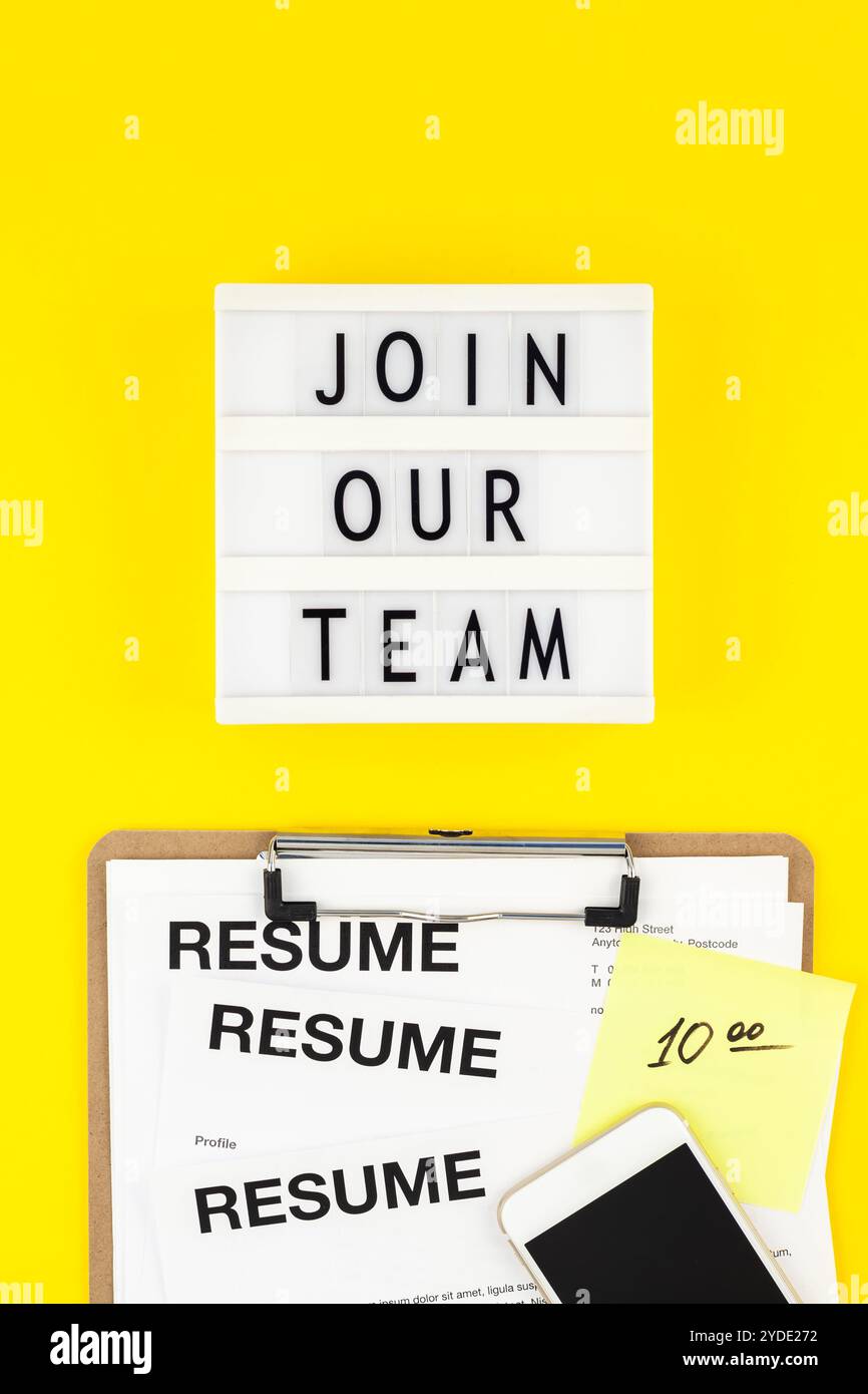 Team yellow hi-res stock photography and images - Alamy