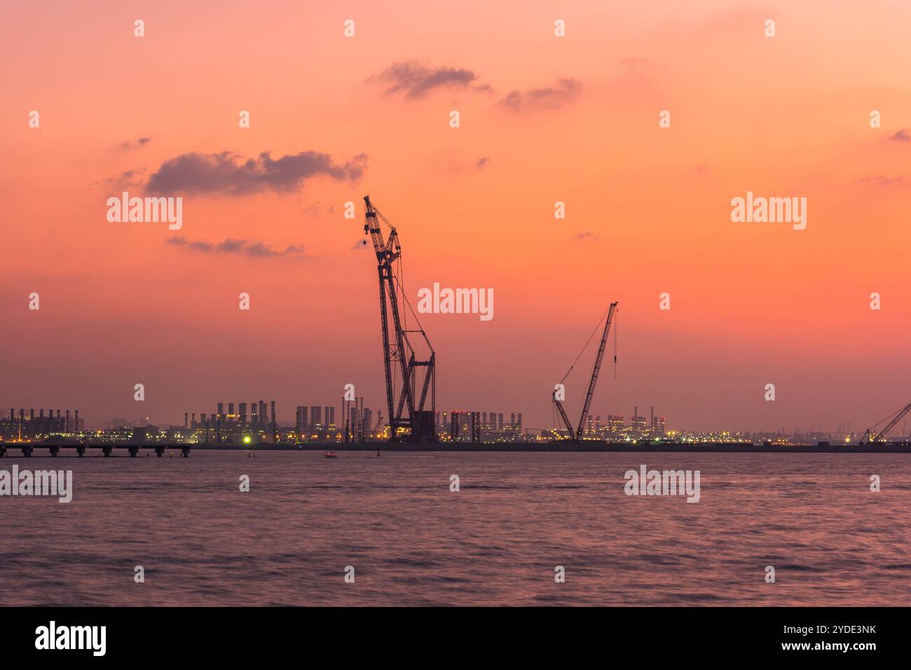 Sunset at the Dubai seaport, UAE Stock Photo - Alamy