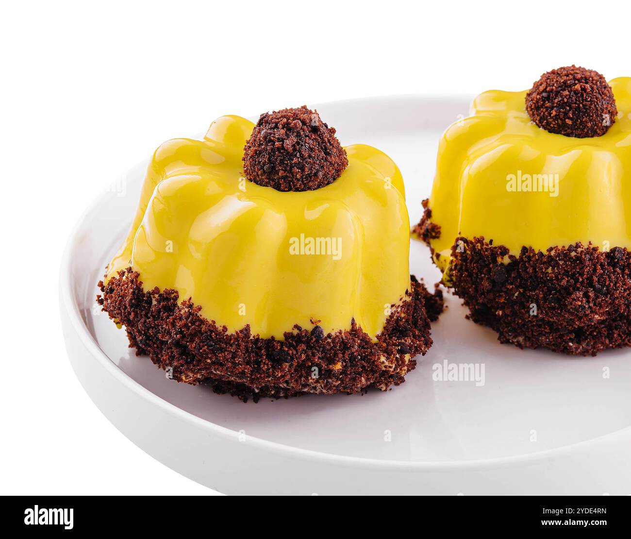 Yellow mango on plate hi-res stock photography and images - Alamy