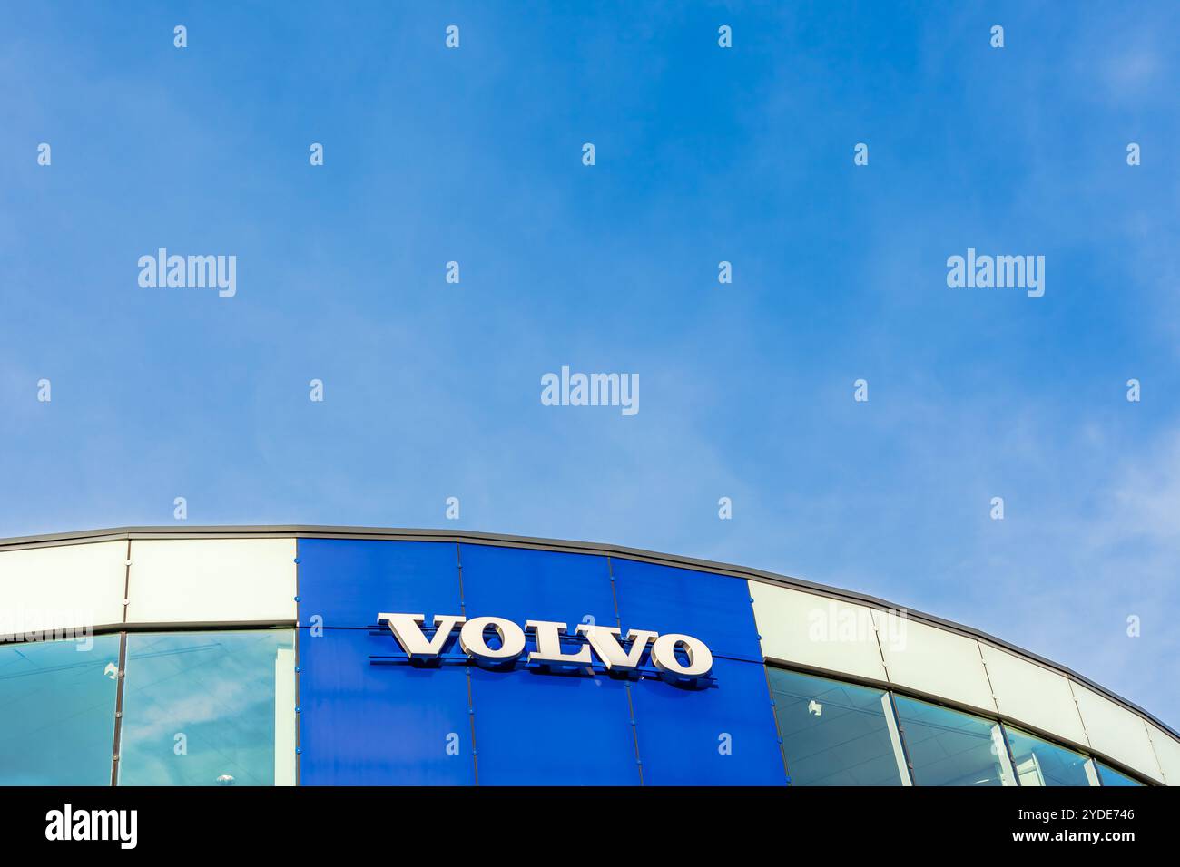 Logo car brand volvo hi-res stock photography and images - Alamy