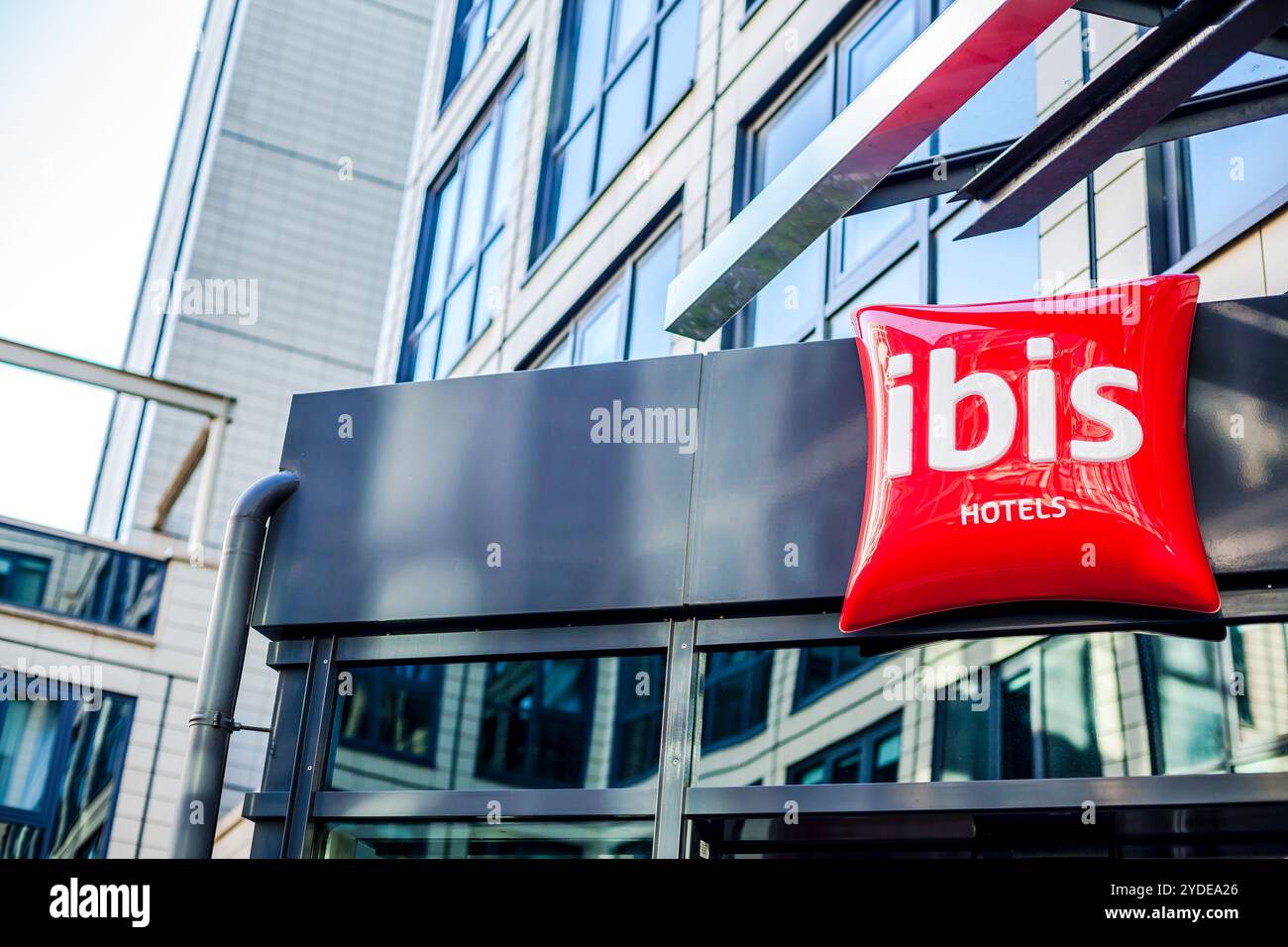 Ibis suites logo at hotel building in Munich Stock Photo - Alamy