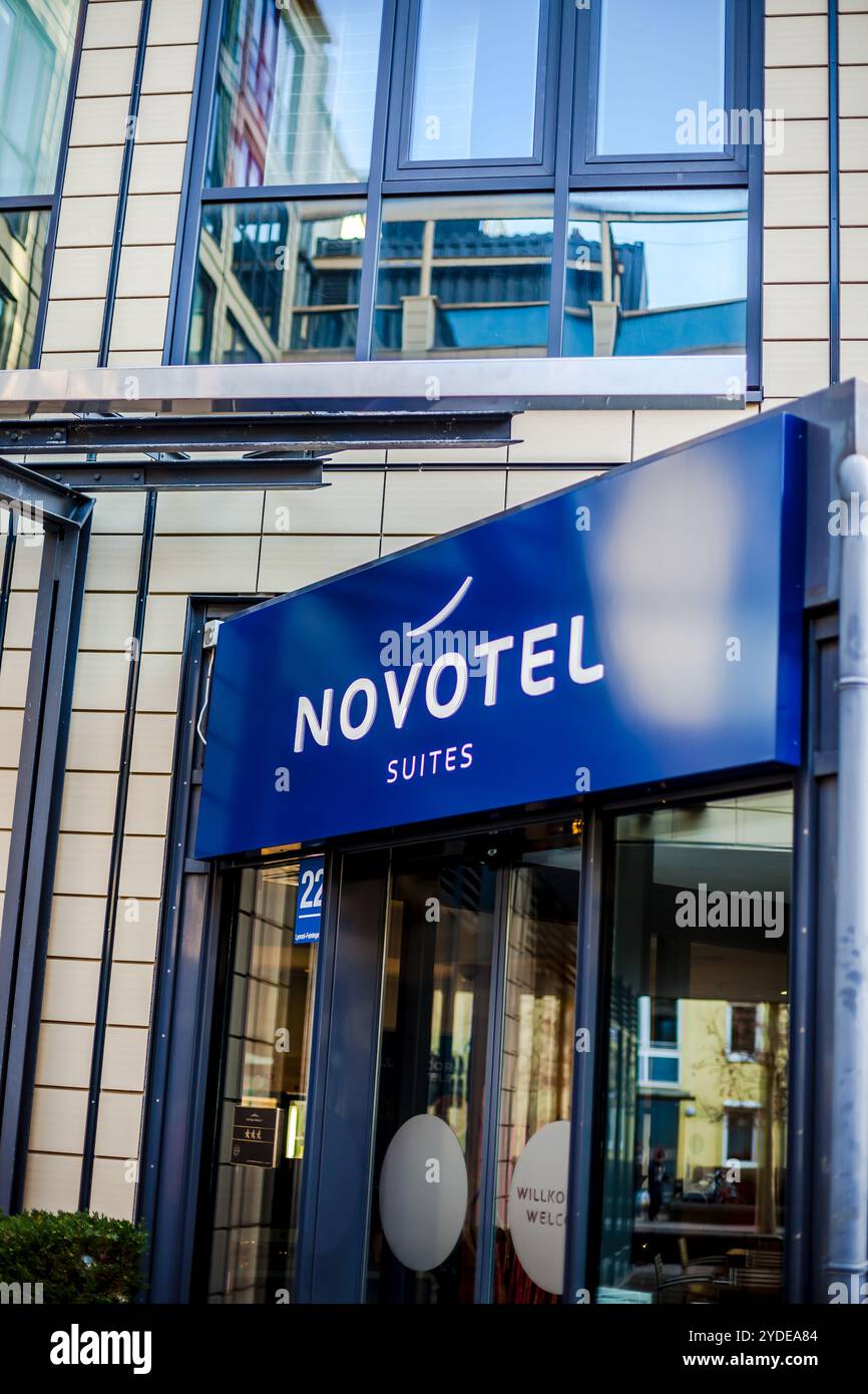 Novotel suites logo at hotel building in Munich Stock Photo - Alamy