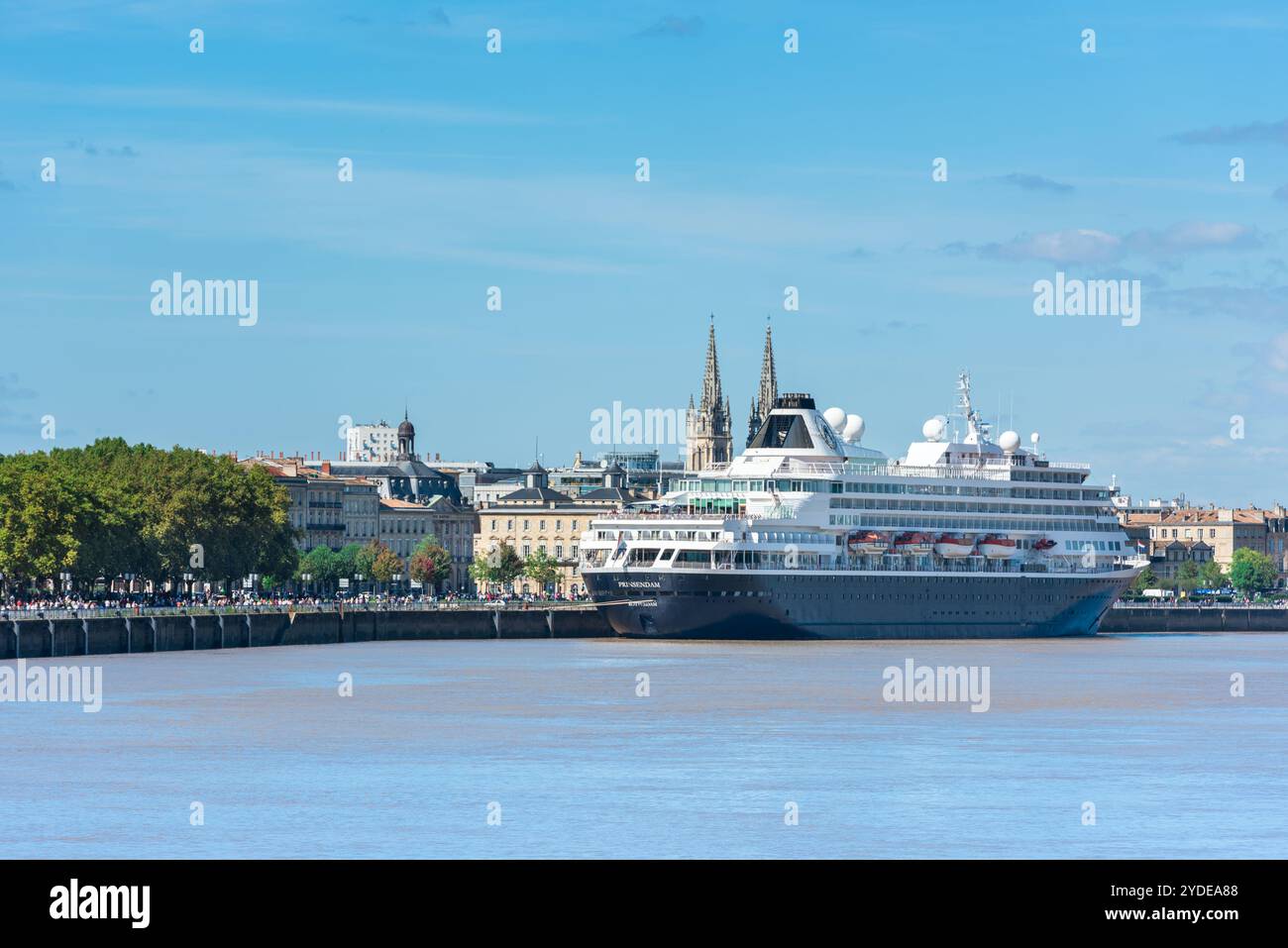 Famous dutch cruise ship Prinsendam in Bordeaux, France Stock Photo - Alamy
