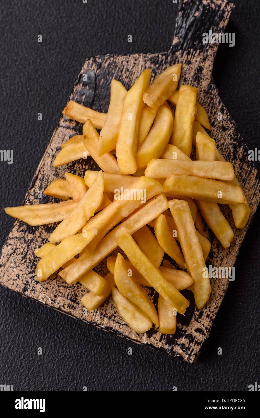 Unhealthy junk food salty hi-res stock photography and images - Alamy