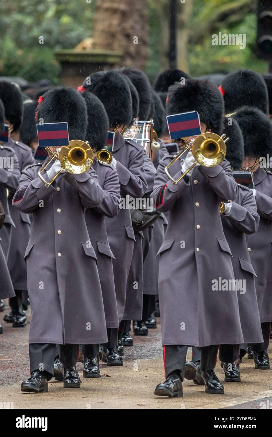 Royal guardsmen band hi-res stock photography and images - Alamy