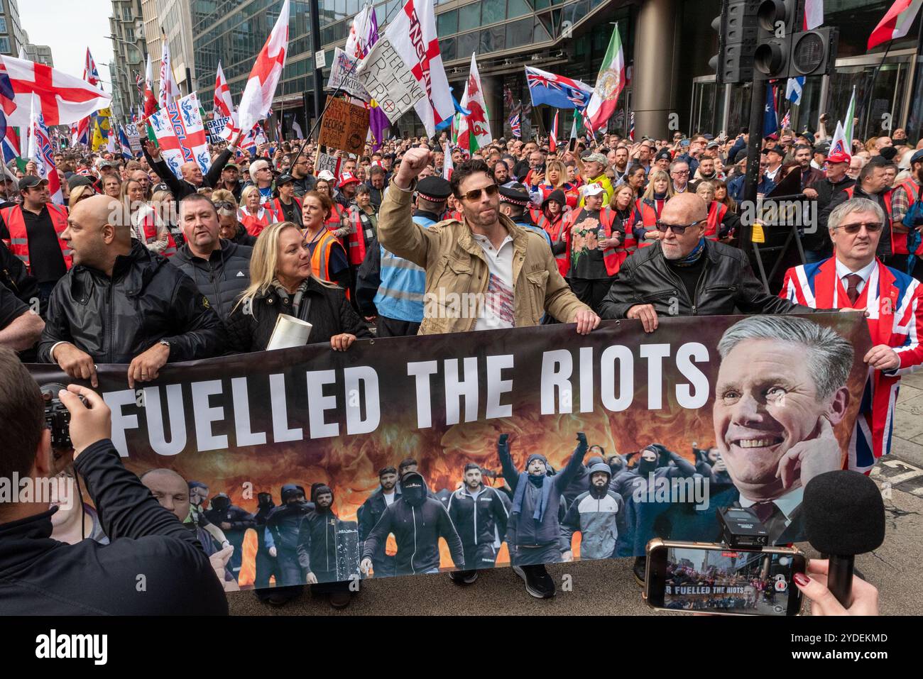 Uk riots police 2024 hi-res stock photography and images - Alamy