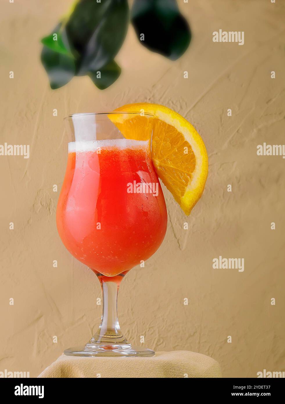 Aperol spritz red cocktail hi-res stock photography and images - Alamy