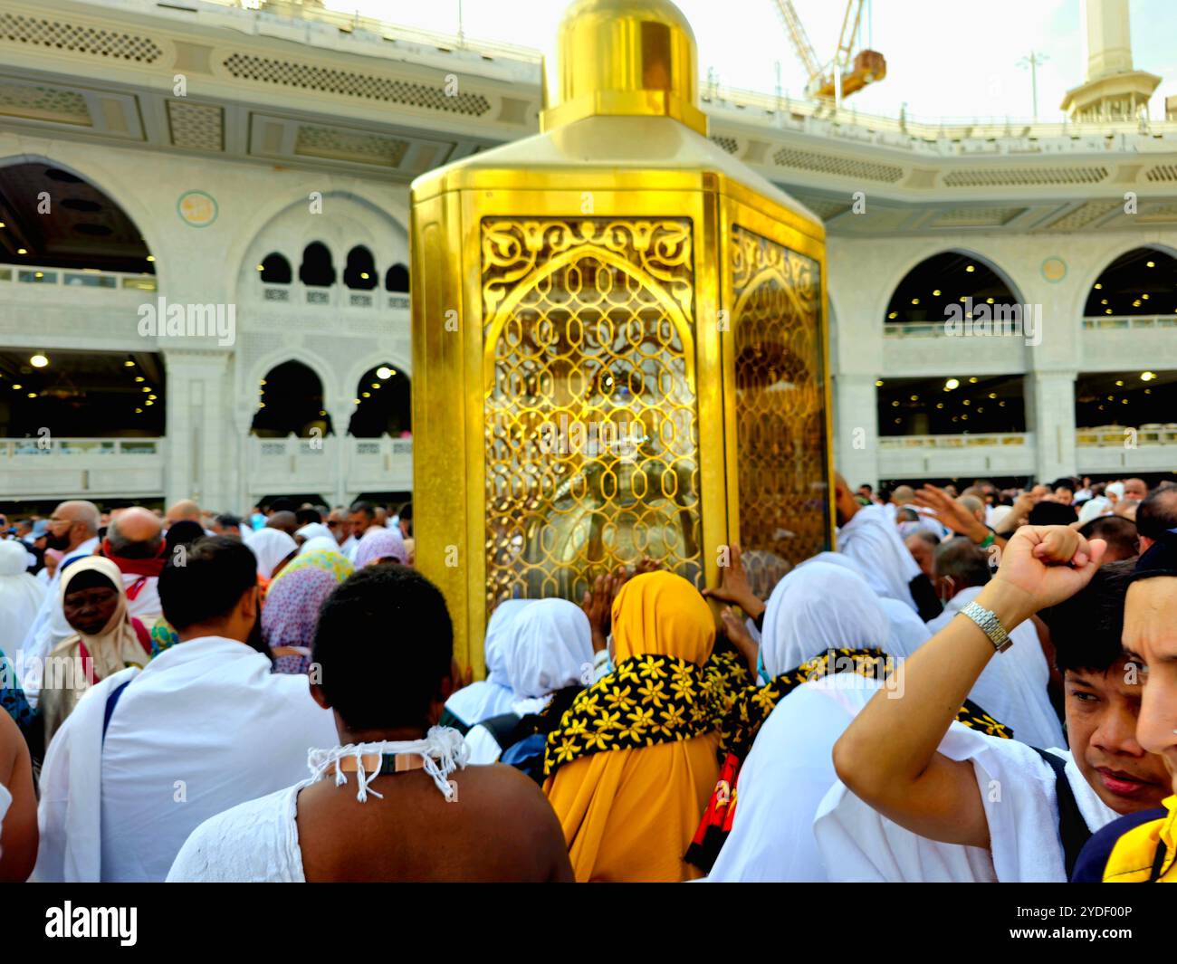 Mecca, Saudi Arabia, June 12 2024: Maqam Ibrahim or Station of Abraham ...