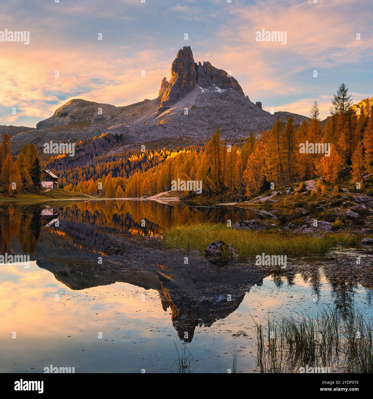 An autumn sunrise in the Dolomites at Lago Federa (Lago di Federa, Lago ...