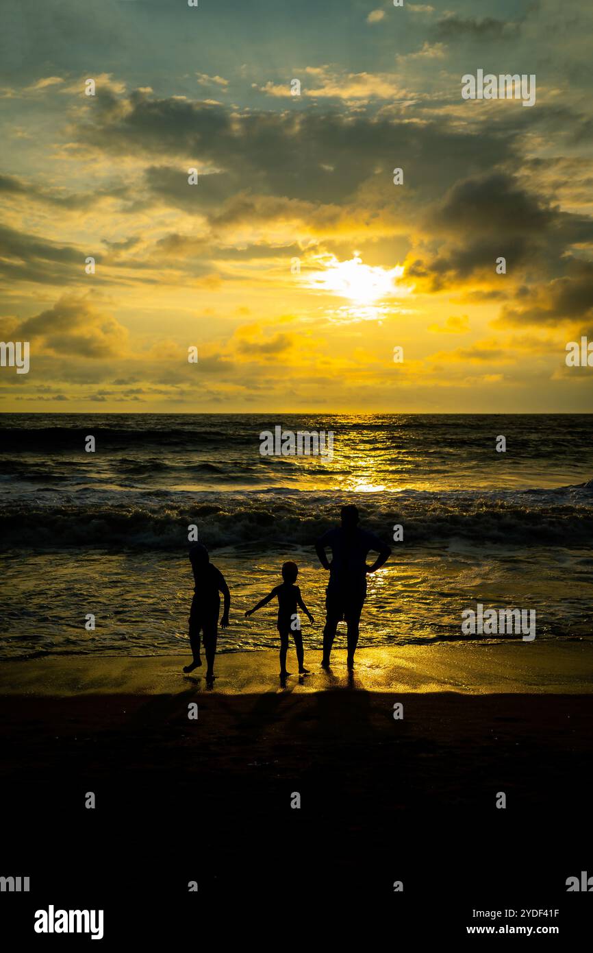 Tanur Beach also known as Thooval Theeram Beach[1] or Ottupuram beach ...