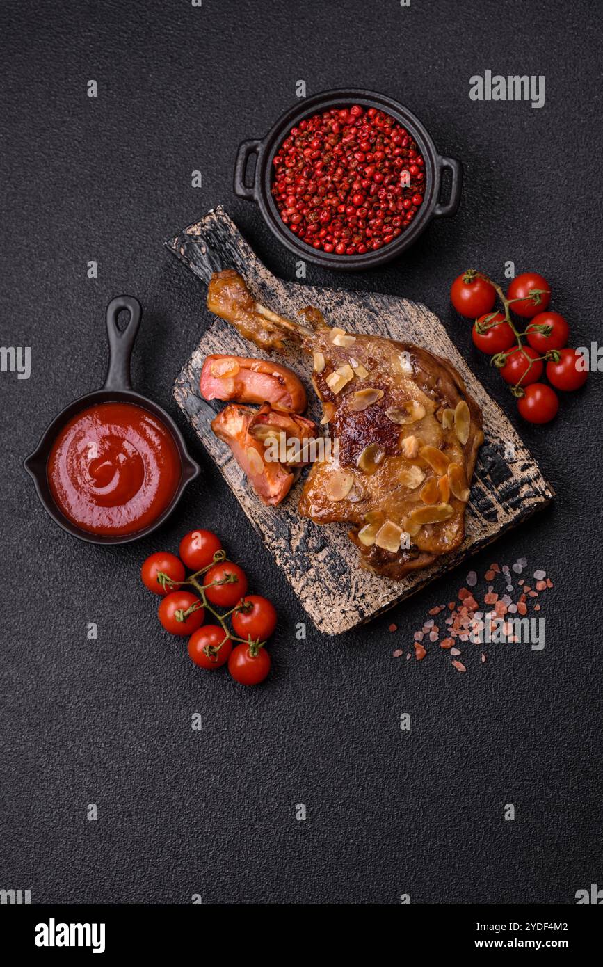 Sauce duck leg hi-res stock photography and images - Alamy