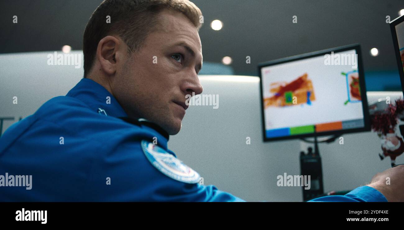 Carry on 2024 hi-res stock photography and images - Alamy