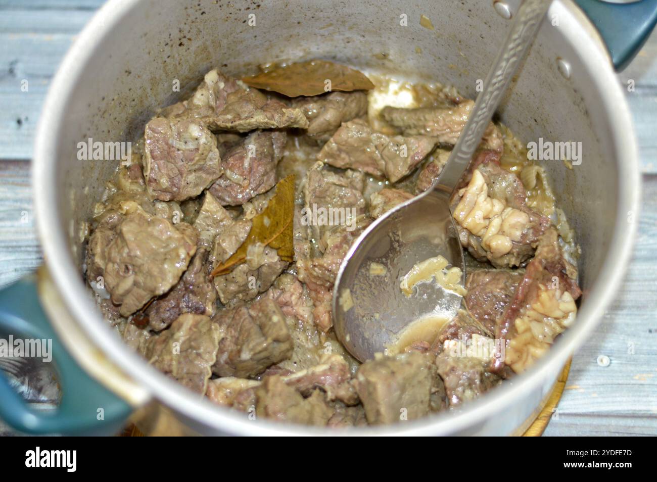 cooked cow lung on Egyptian cuisine, Cow lung is a type of offal used ...