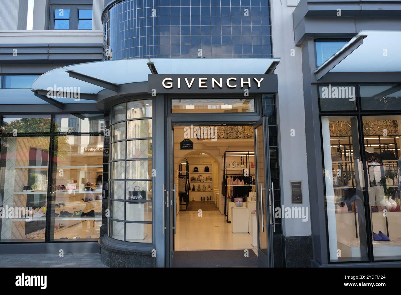 Givenchy logo hi-res stock photography and images - Alamy