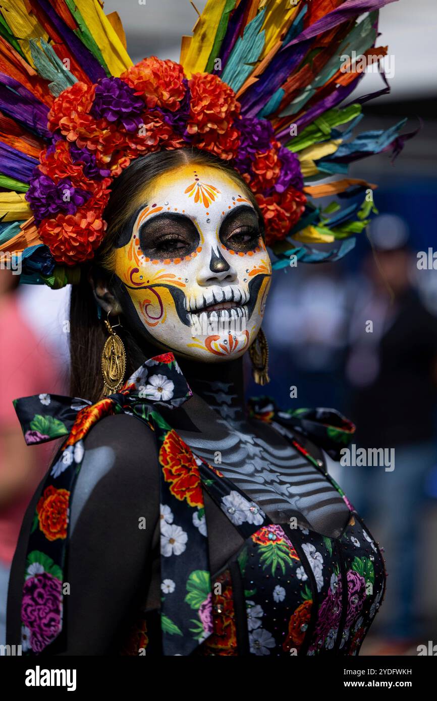 Mexico City, Vereinigte Staaten. 25th Oct, 2024. La Catrina Calavera ...