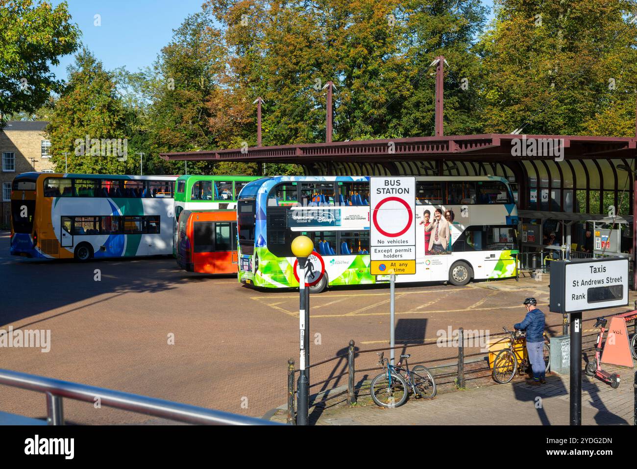 Double-decker busses in city centre bus station, Cambridge ...