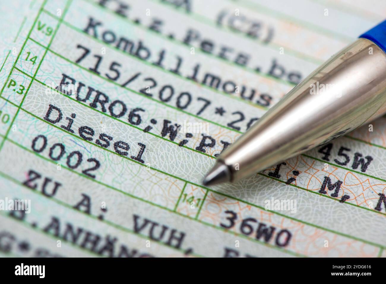 Kfz zulassungsbescheinigung hi-res stock photography and images - Alamy