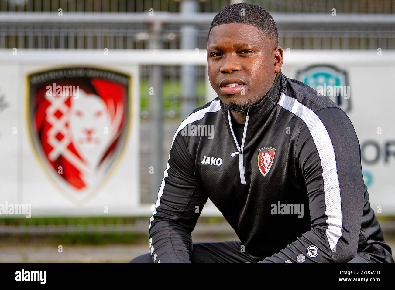Nigel hasselbaink store