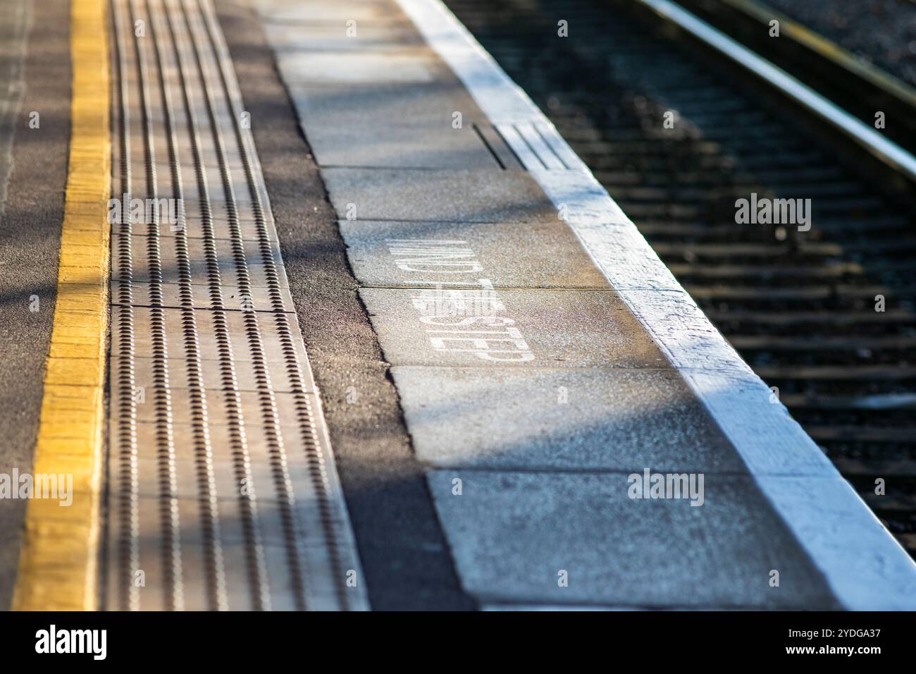 Shortlands railway hi-res stock photography and images - Alamy