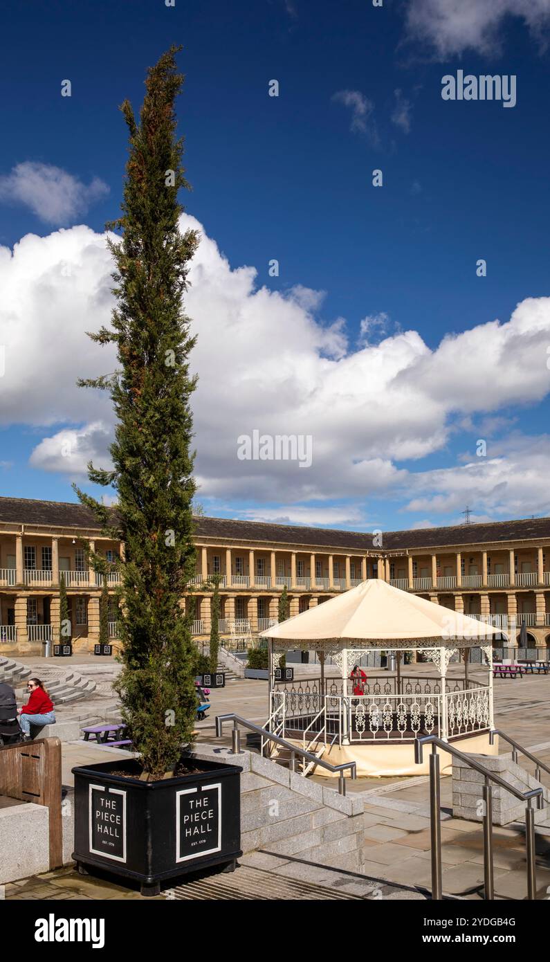 UK, England, Yorkshire, Halifax, Town Centre, Piece Hall courtyard ...