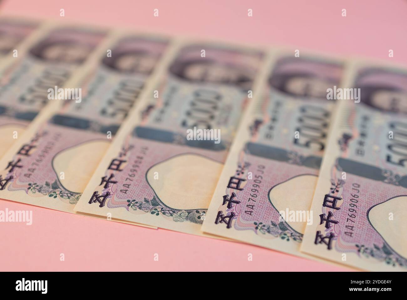 5000 yen hi-res stock photography and images - Alamy