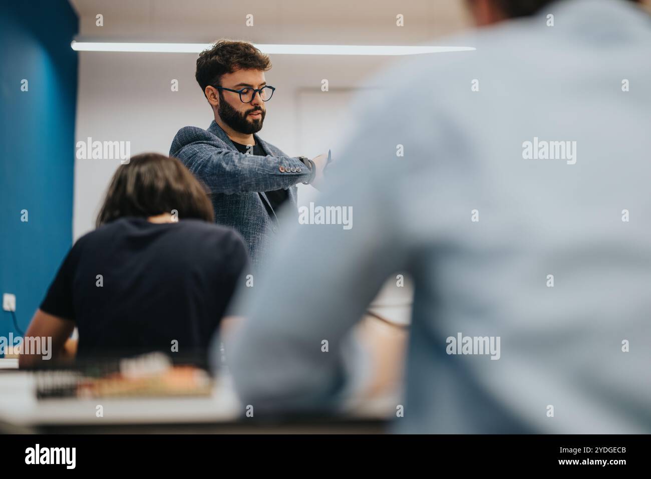 Modern teaching methods hi-res stock photography and images - Alamy