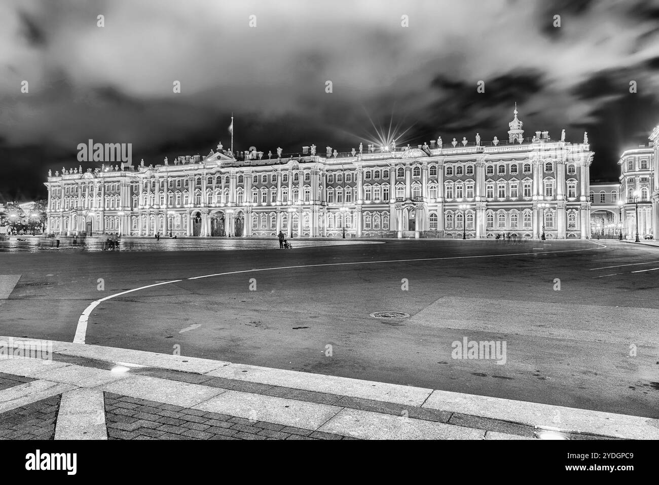 Facade of the Winter Palace, house of the Hermitage Museum, iconic ...