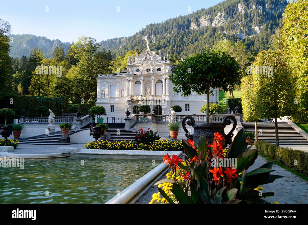 Rococo castle Linderhof built by the Bavarian king Ludwig II in the ...