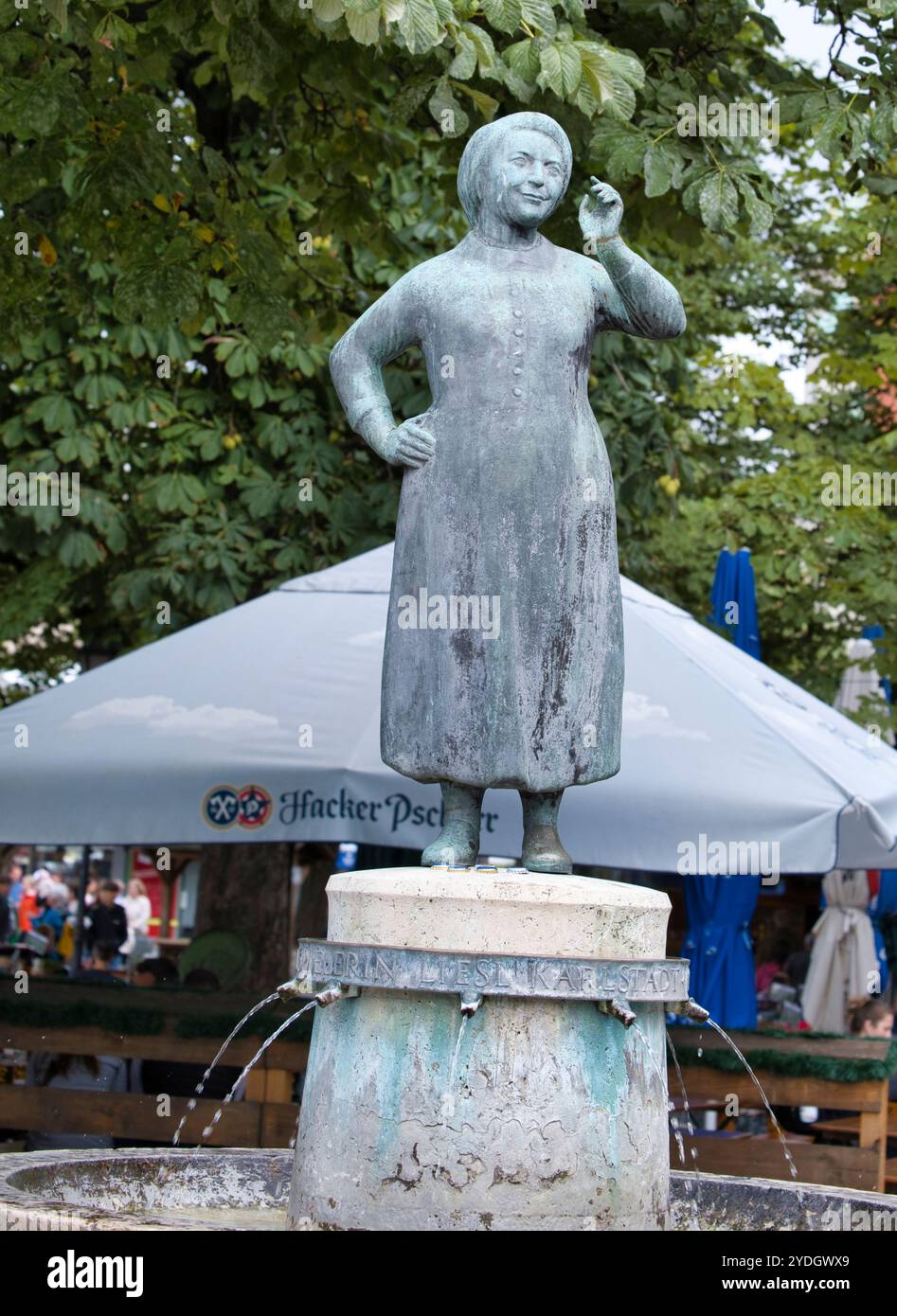 Bavaria, Munich, Statue of Liesl Karlstadt on fountain Stock Photo - Alamy