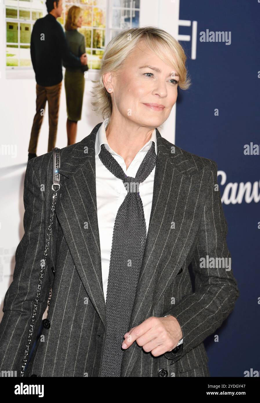 HOLLYWOOD, CALIFORNIA - OCTOBER 25: Robin Wright attends the world ...