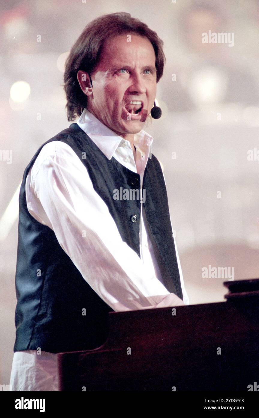 Pooh photos 1994 hi-res stock photography and images - Alamy