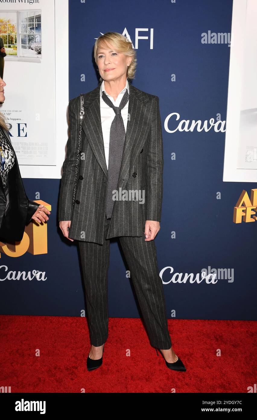 HOLLYWOOD, CALIFORNIA - OCTOBER 25: Robin Wright attends the world ...