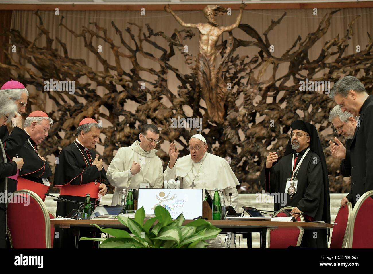 Paul vi audience hall hi-res stock photography and images - Alamy