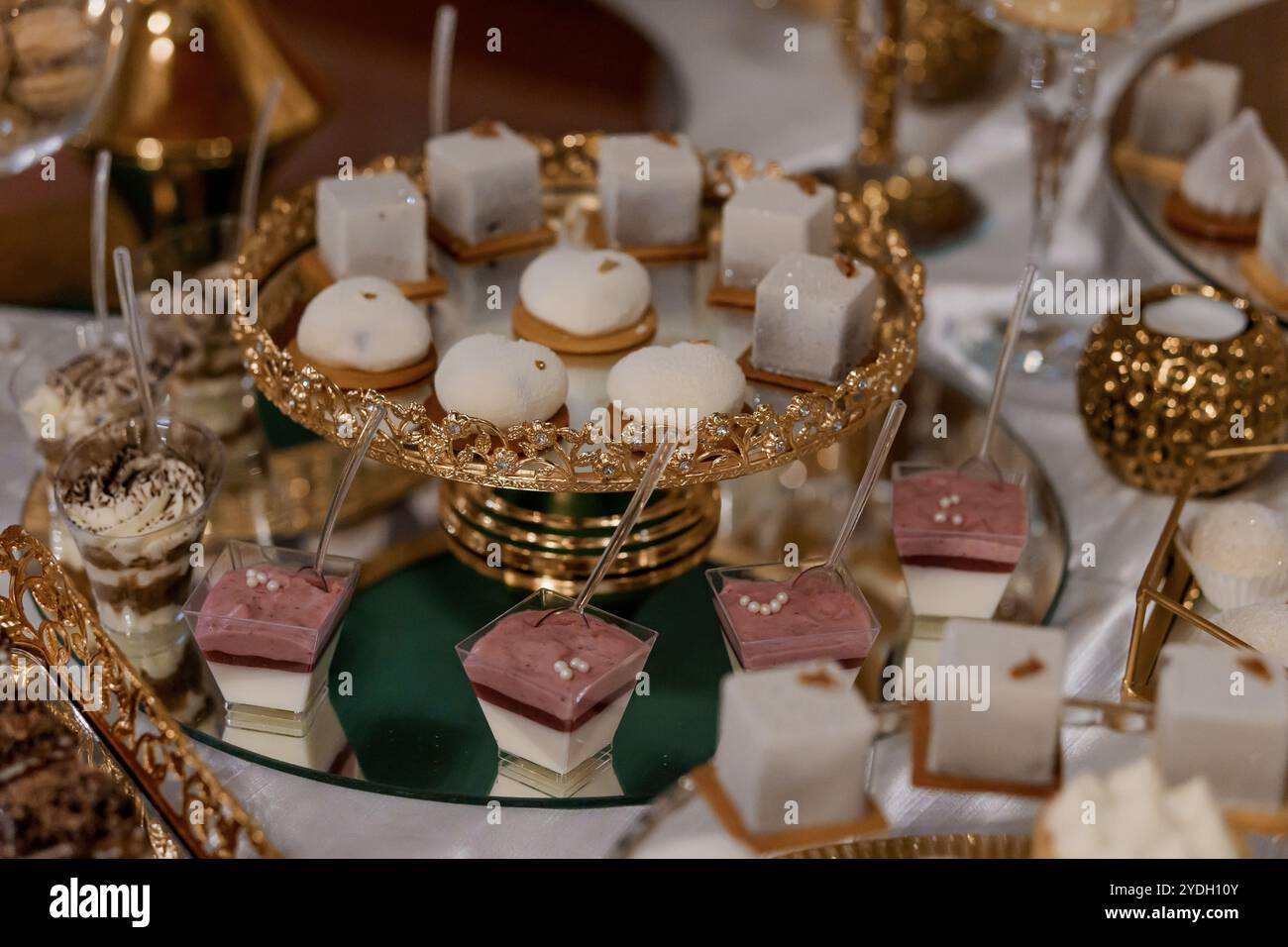 Appealing visual display hi-res stock photography and images - Alamy