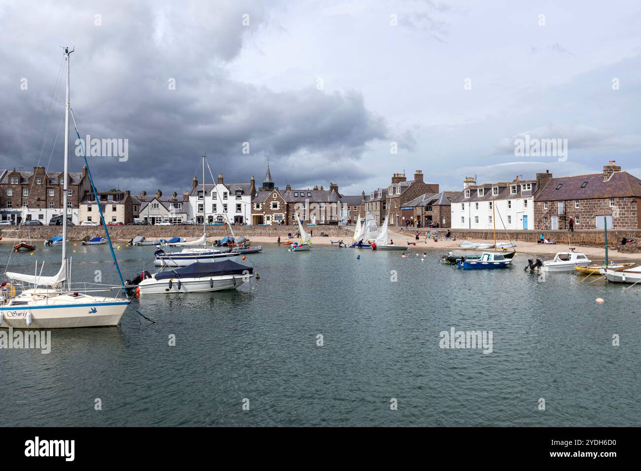 The ship inn and stonehaven hi-res stock photography and images - Alamy