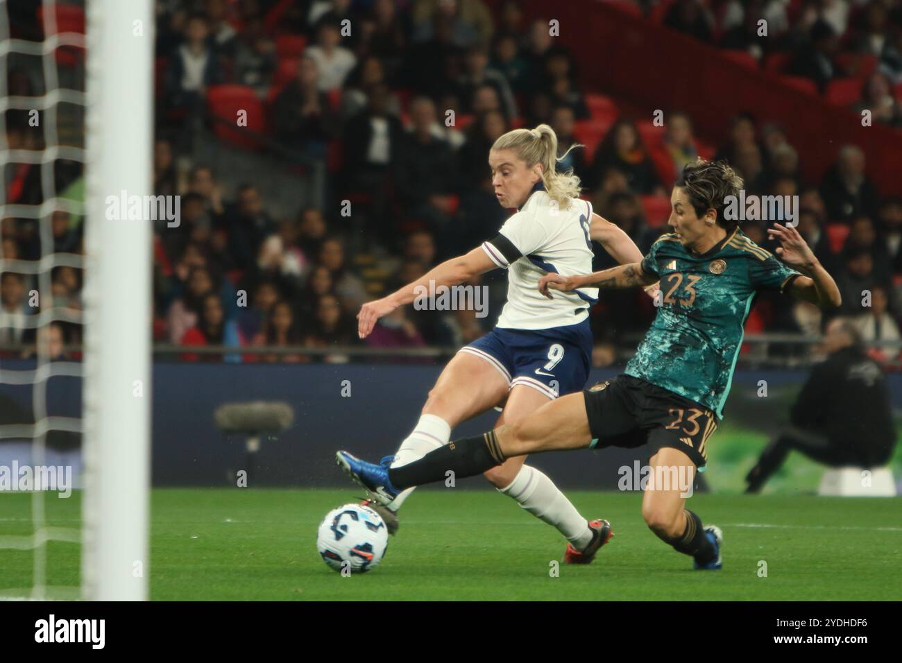 Sara uk england hi-res stock photography and images - Alamy