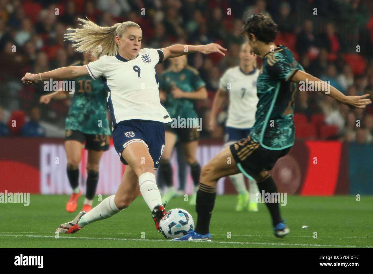Alessia Russo and Sara Doorsoun England v Germany women's football ...