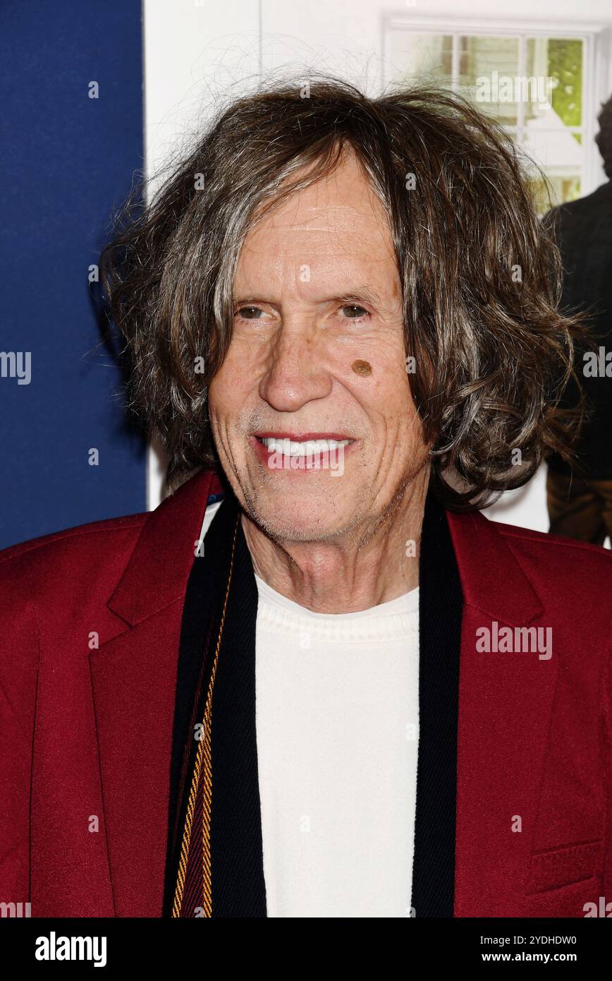 HOLLYWOOD, CALIFORNIA - OCTOBER 25: Glen Ballard attends the world ...