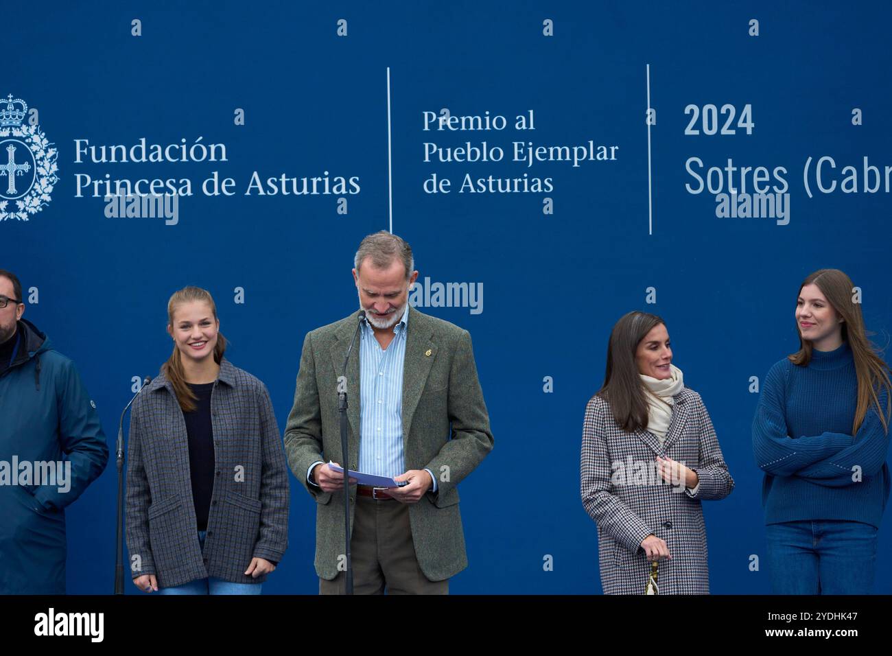 Sotres, Spain. 26th Oct, 2024. King Felipe VI of Spain, Queen Letizia ...