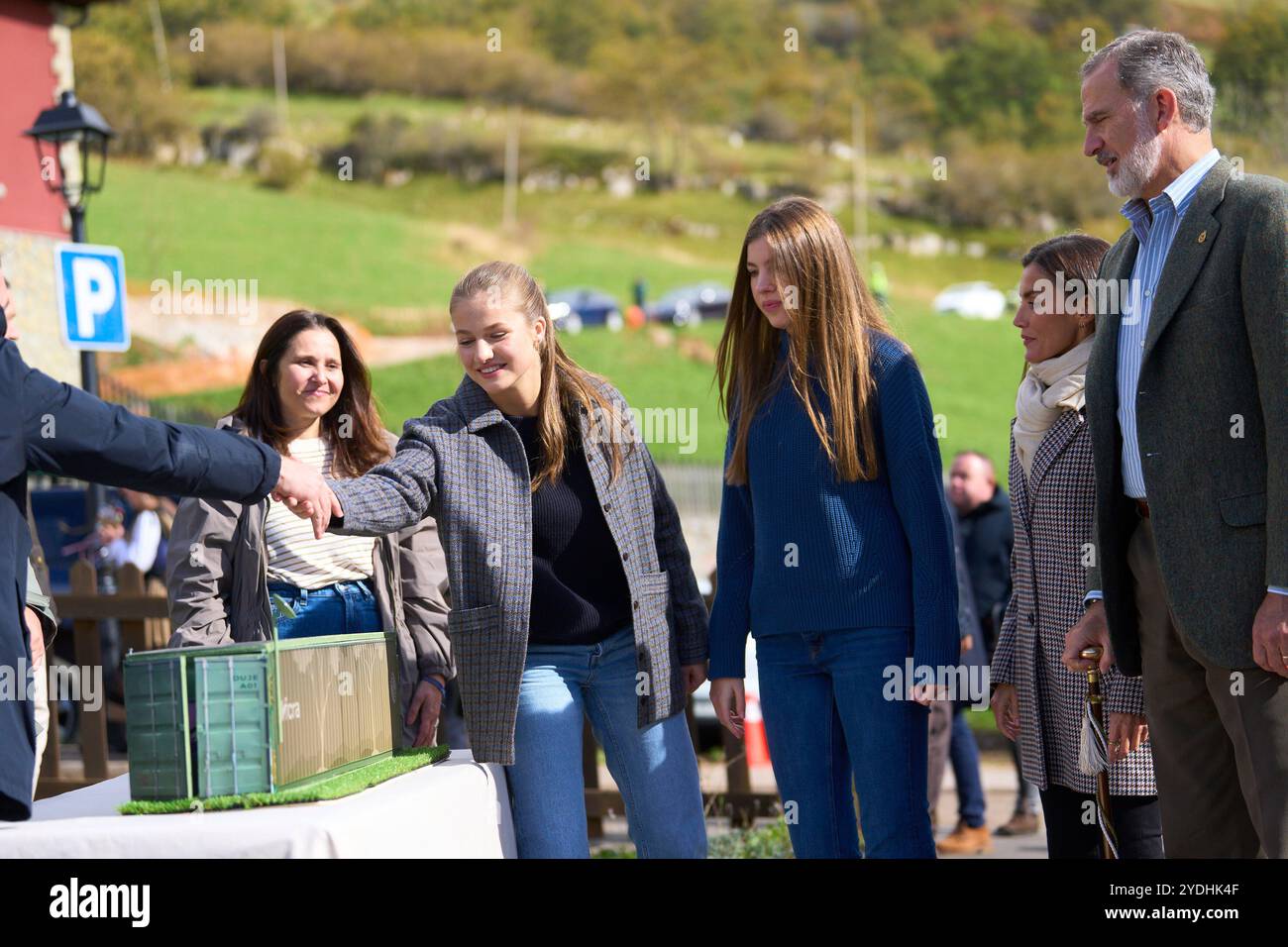 Sotres, Spain. 26th Oct, 2024. King Felipe VI of Spain, Queen Letizia ...