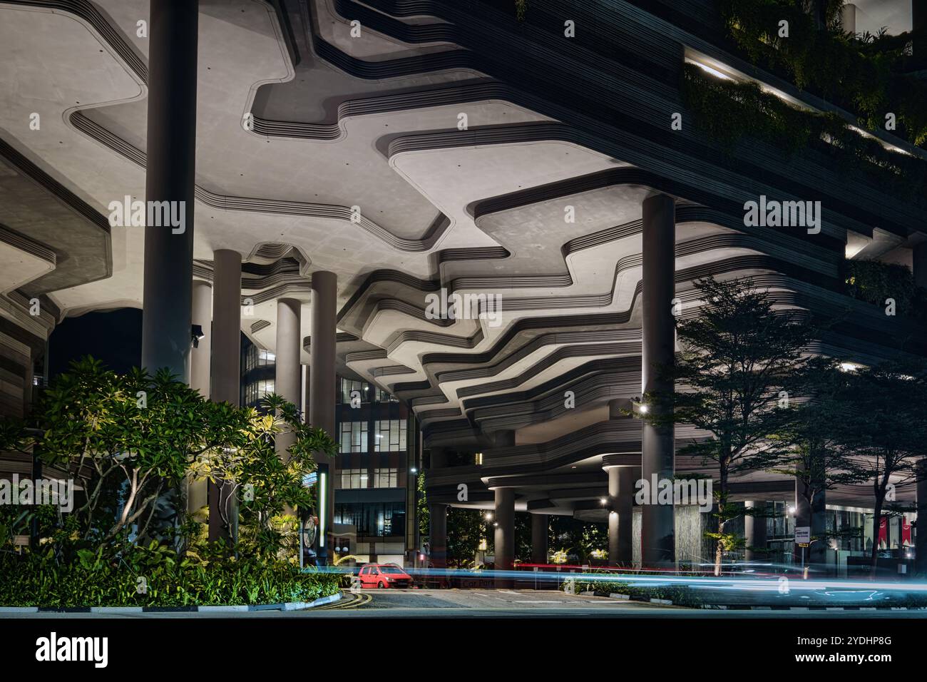 Singapore eco architecture hi-res stock photography and images - Alamy