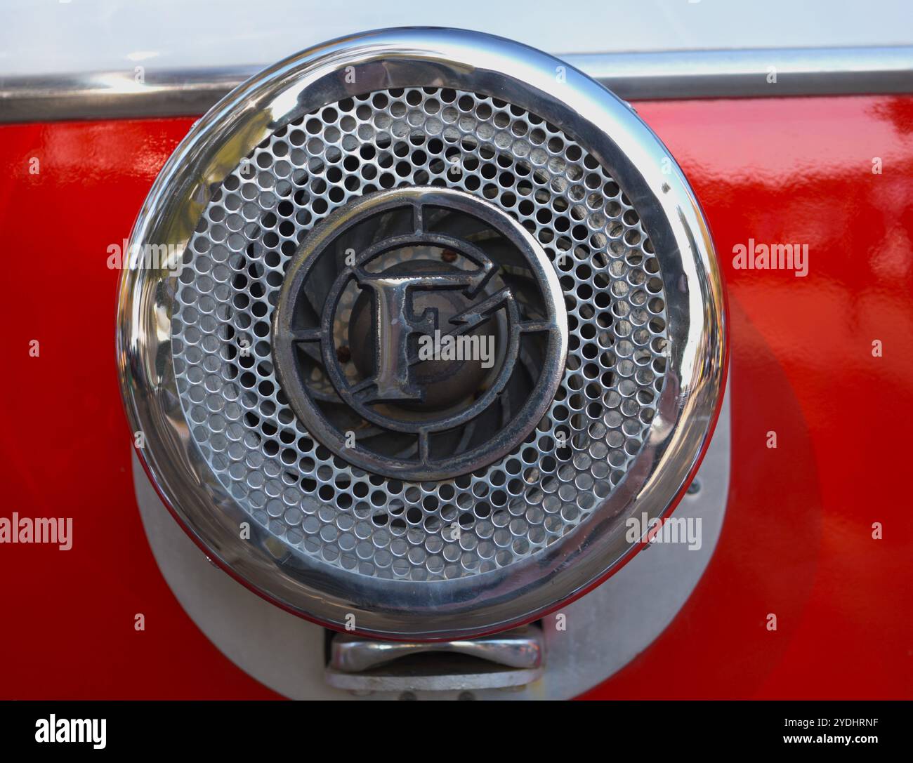 American lafrance fire truck hi-res stock photography and images - Alamy