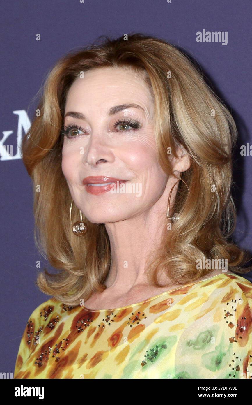 Sharon Lawrence at arrivals for AFI FEST 2024 presented by Canva s ...